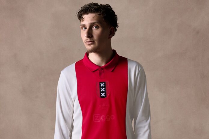 The Greatest Ajax Kits of All Time - Urban Pitch